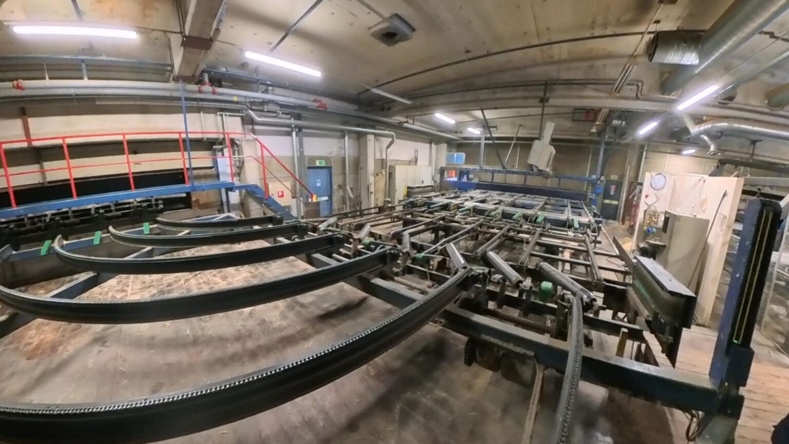Green sorting line Almab - Sawmill